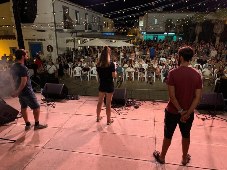 El model d'illa, l'habitatge i l'actualitat política, al pregó de ...